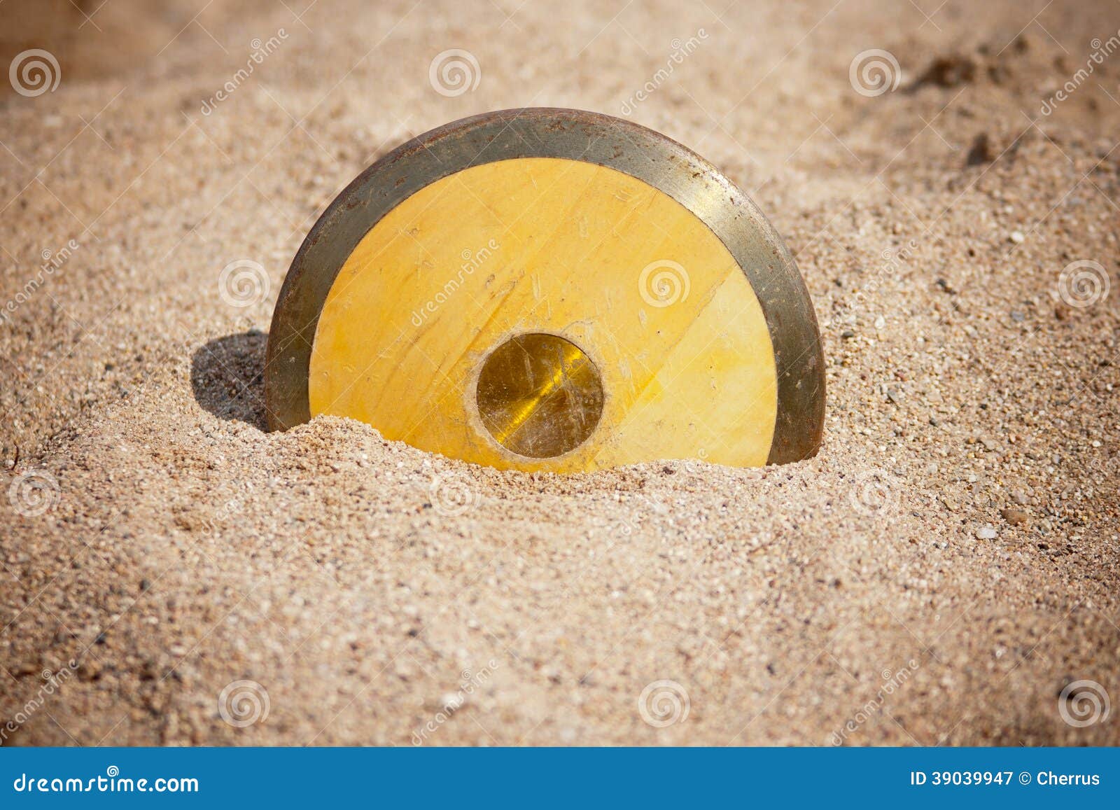 Discus throw stock image. Image of athletic, sport, throw - 39039947