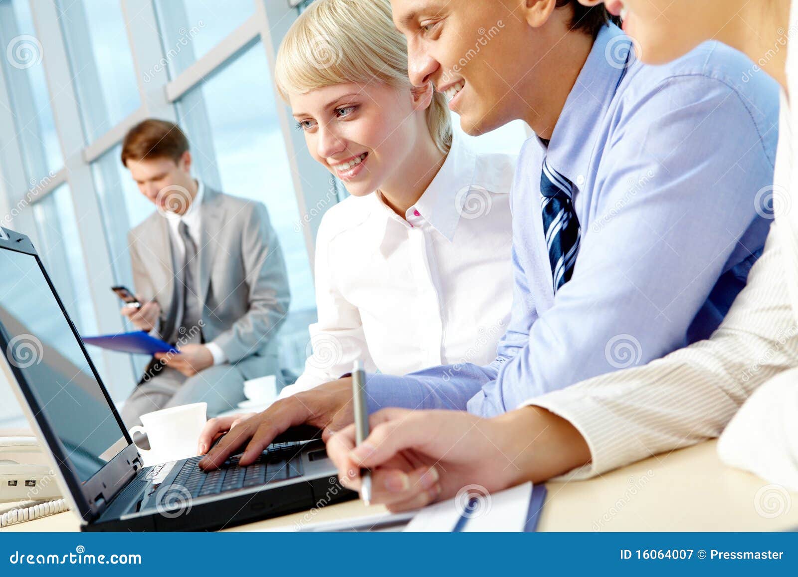 Discussing project stock image. Image of explaining, discuss - 16064007