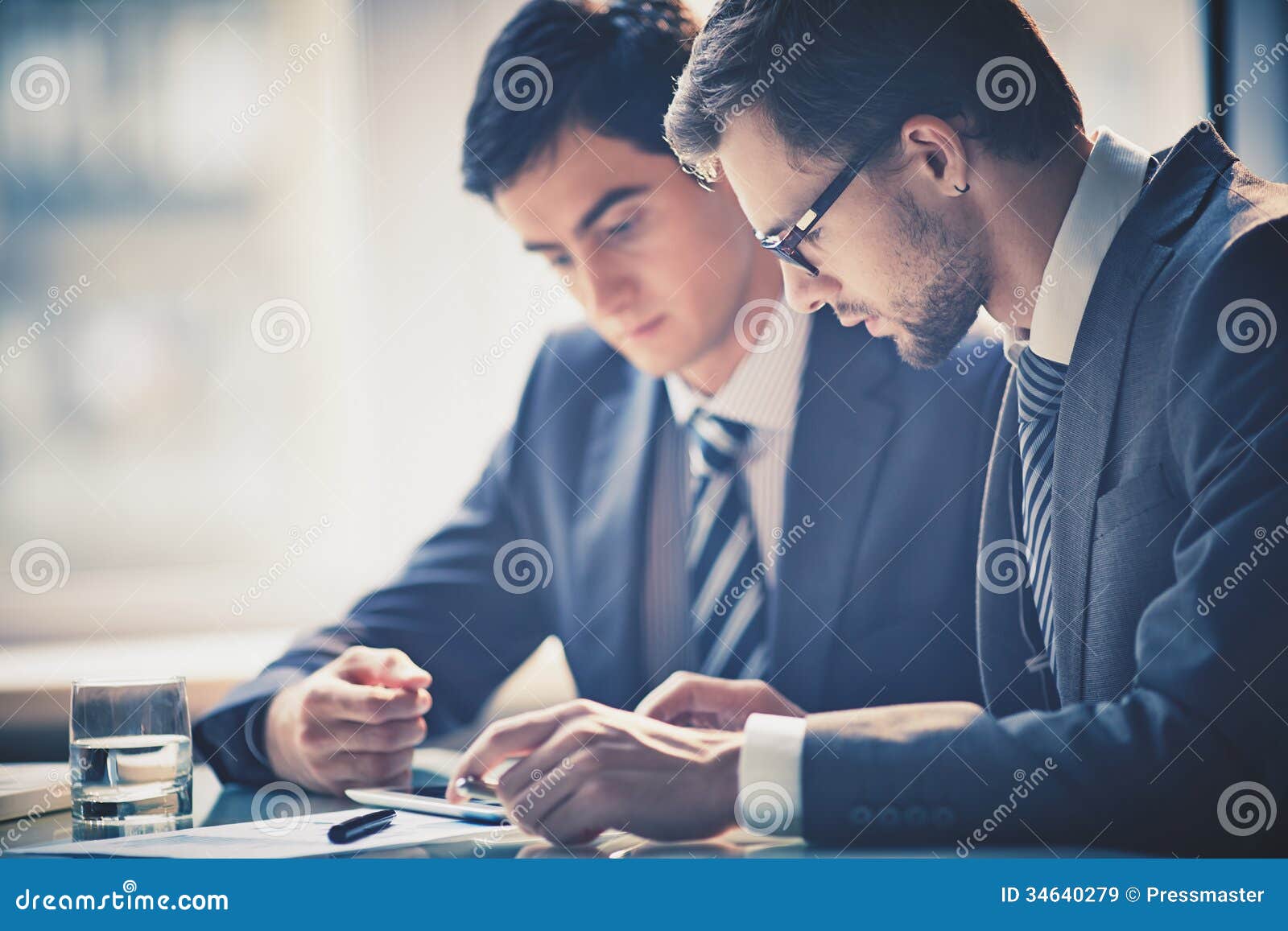 Discussing project stock image. Image of profile, occupation - 34640279