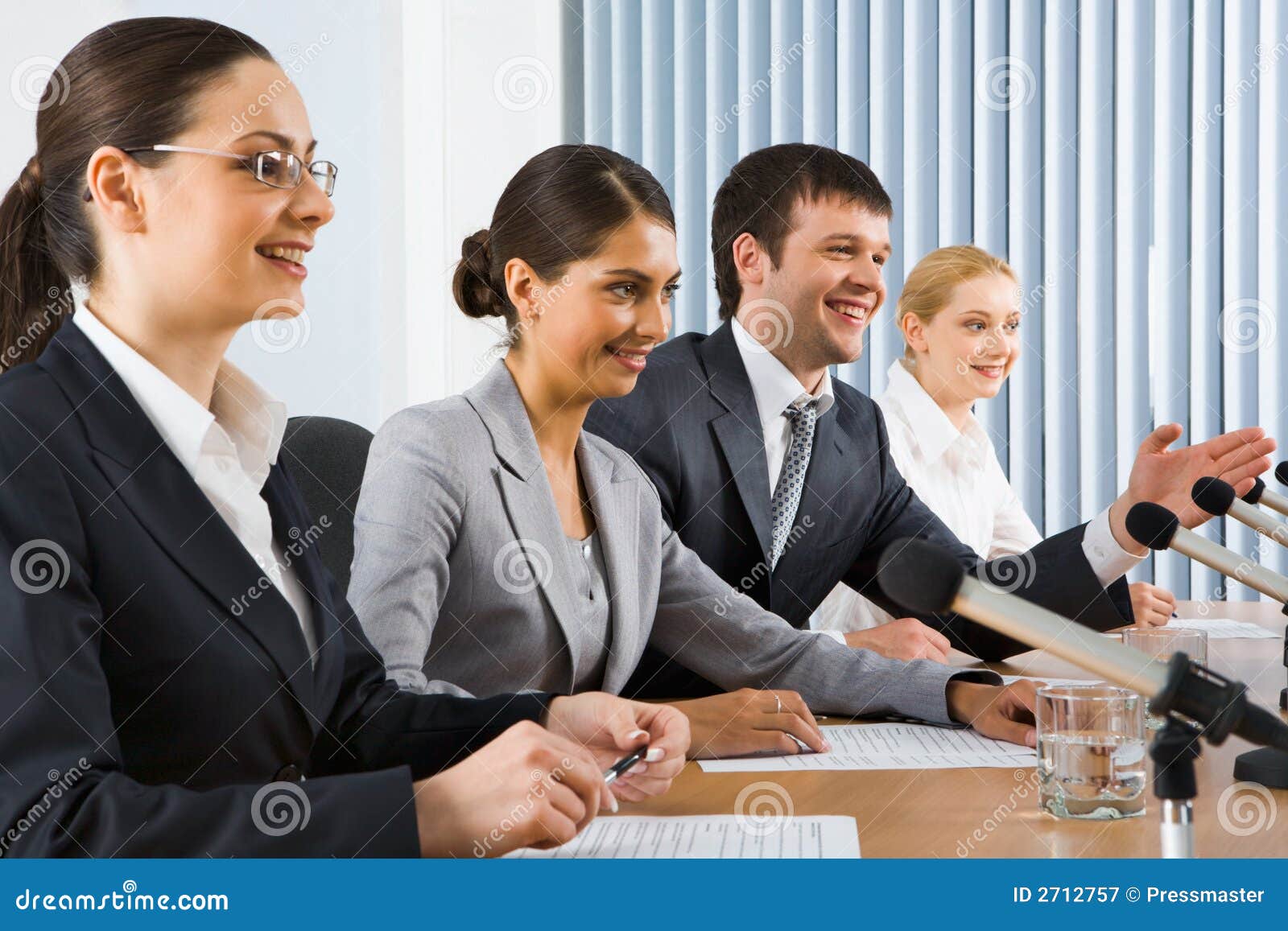 Discussion stock image. Image of confidence, meeting, jalousie - 2712757
