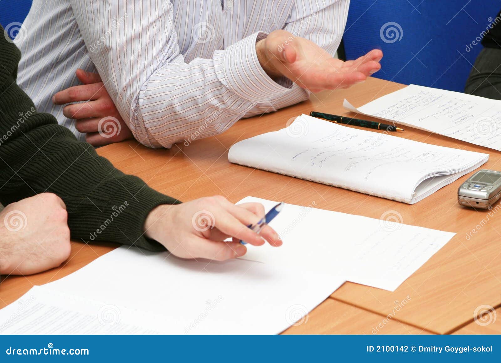 Discussion on the meeting stock photo. Image of classroom - 2100142