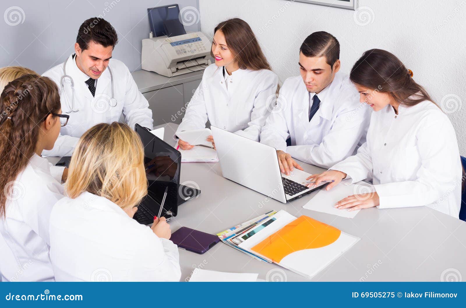 Discussion of Research Work Stock Image - Image of physician, group ...