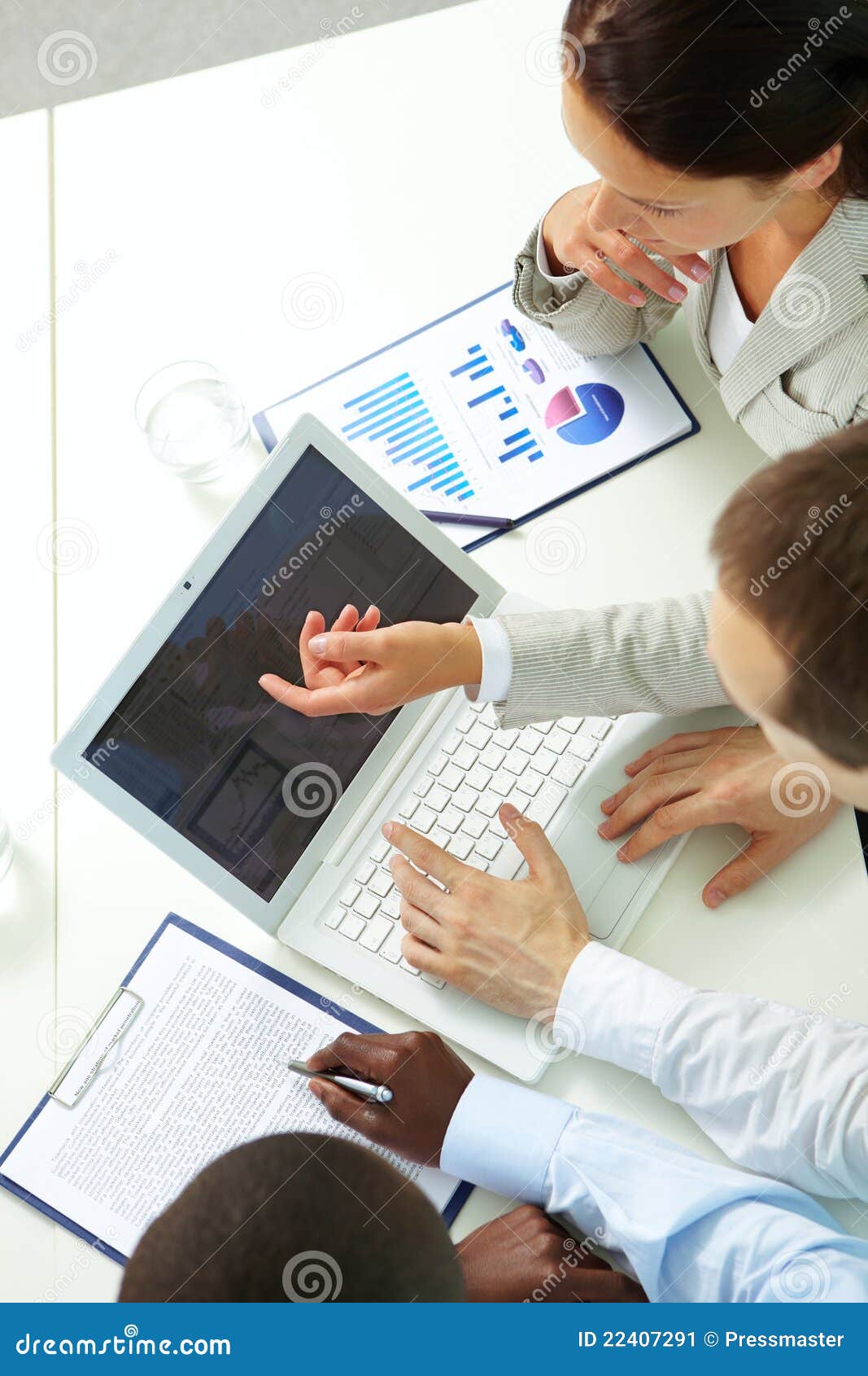 Discussione immagine stock. Immagine di imprenditrici - 22407291