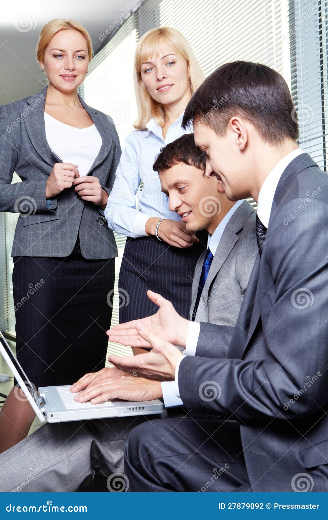 Discussione del progetto fotografia stock. Immagine di riunione - 27879092