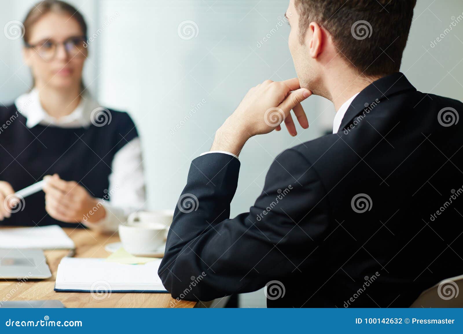 Discussione Produttiva Di Progetto Fotografia Stock - Immagine di ...