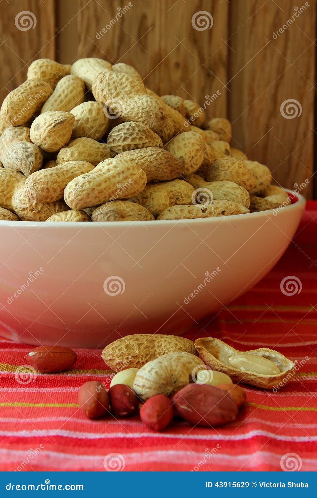 Dish with peanuts stock image. Image of peel, peanut - 43915629