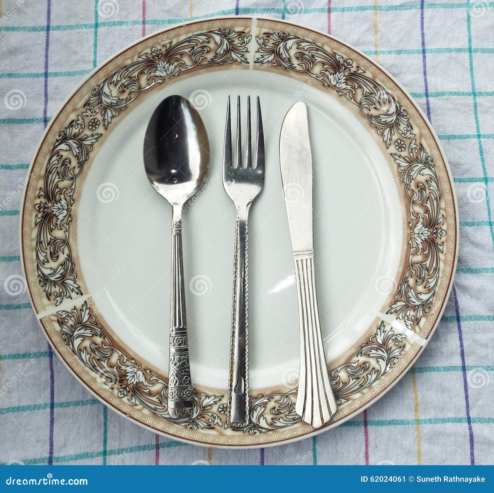 Dish,spoon & Fork on Table Stock Image - Image of hungry, tool: 62024061