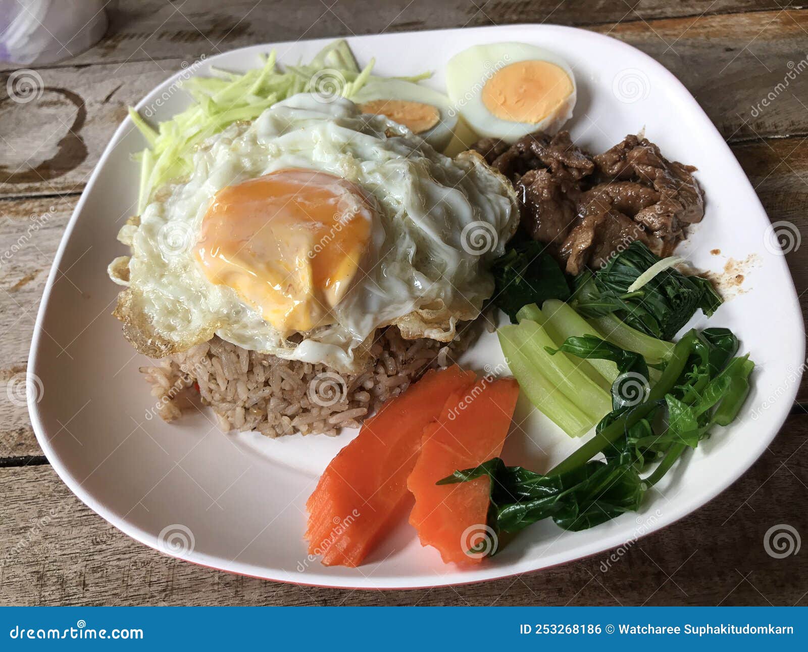 Dish of Yummy Shrimp Paste Fried Rice. Stock Photo - Image of mango ...