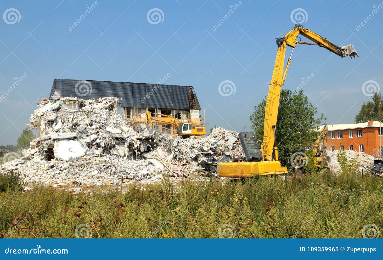 Dismantling of Concrete Structures Stock Image - Image of city ...