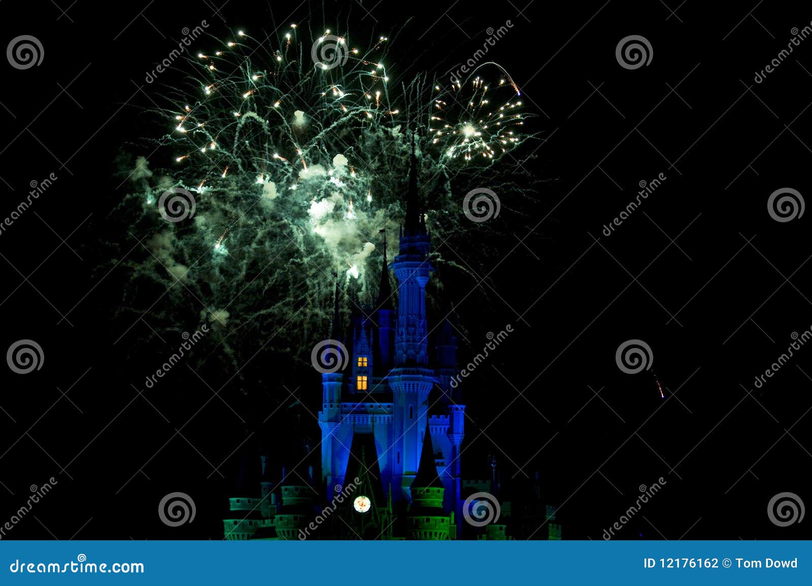Disney Castle Fire Works editorial photography. Image of disney - 12176162