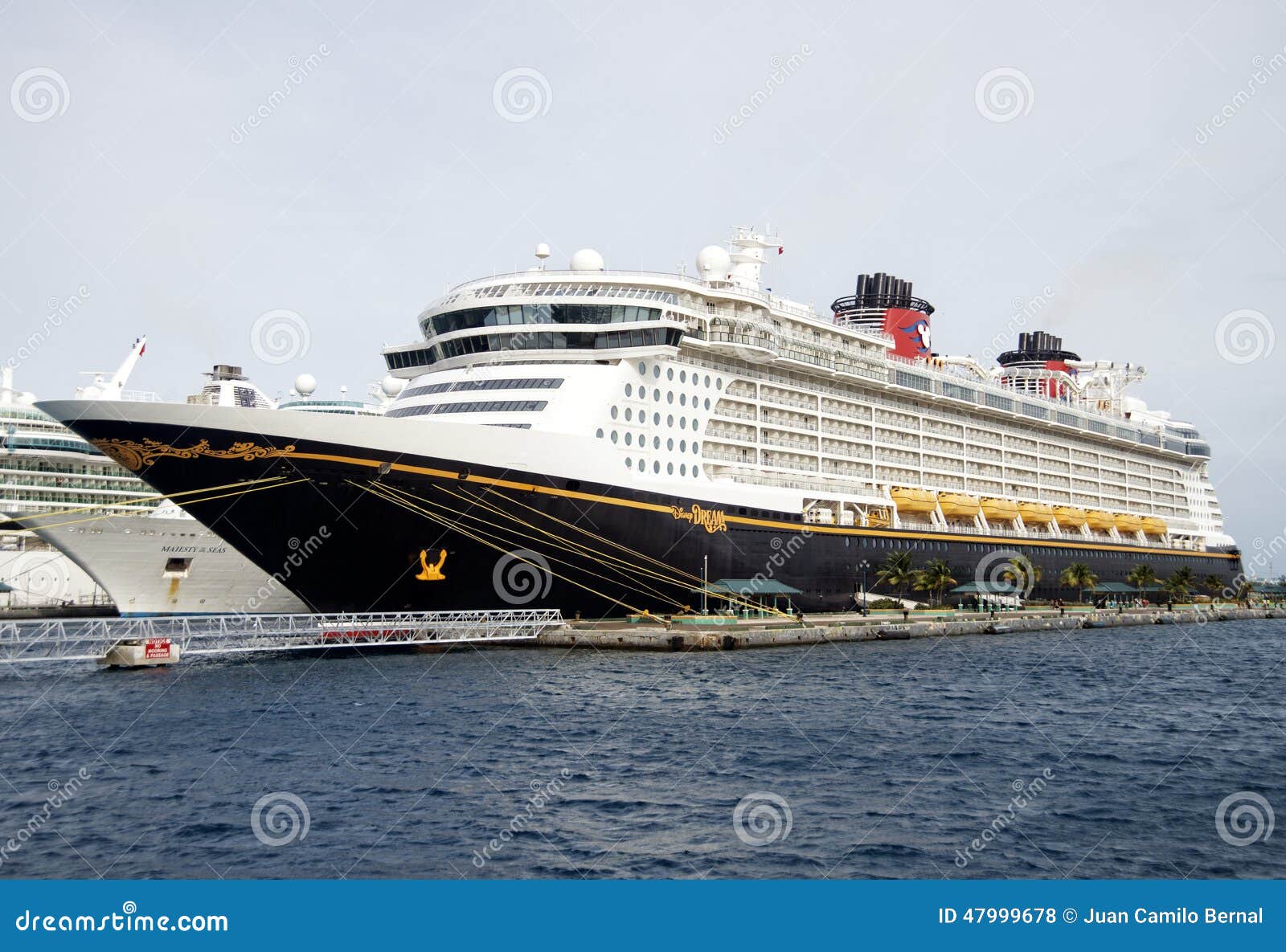 Disney Cruise in the Bahamas Editorial Stock Photo - Image of nassau ... Disney Cruise in the Bahamas Editorial Stock Photo - Image of nassau ...