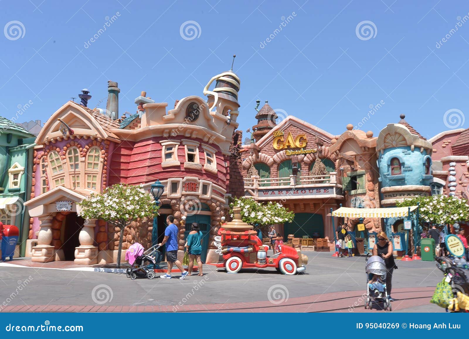 Disney Land editorial stock image. Image of animation - 95040269