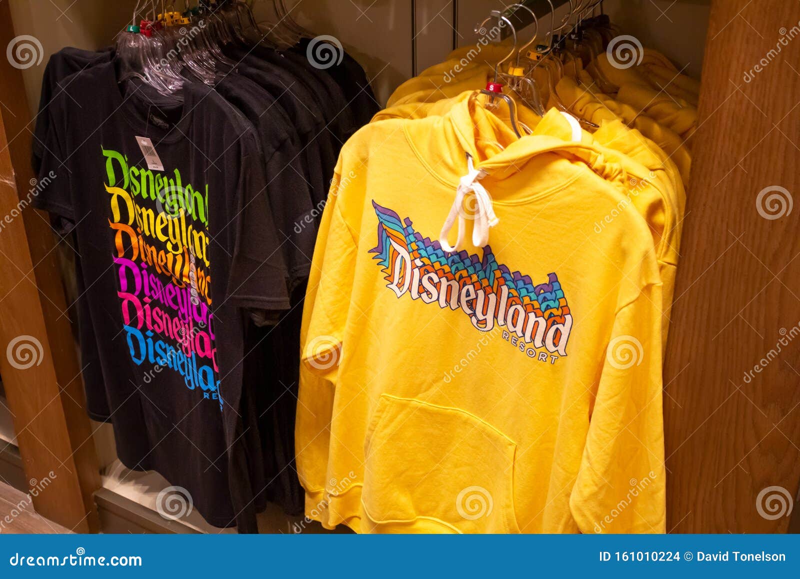 Disney merchandise editorial stock image. Image of haze - 161010224