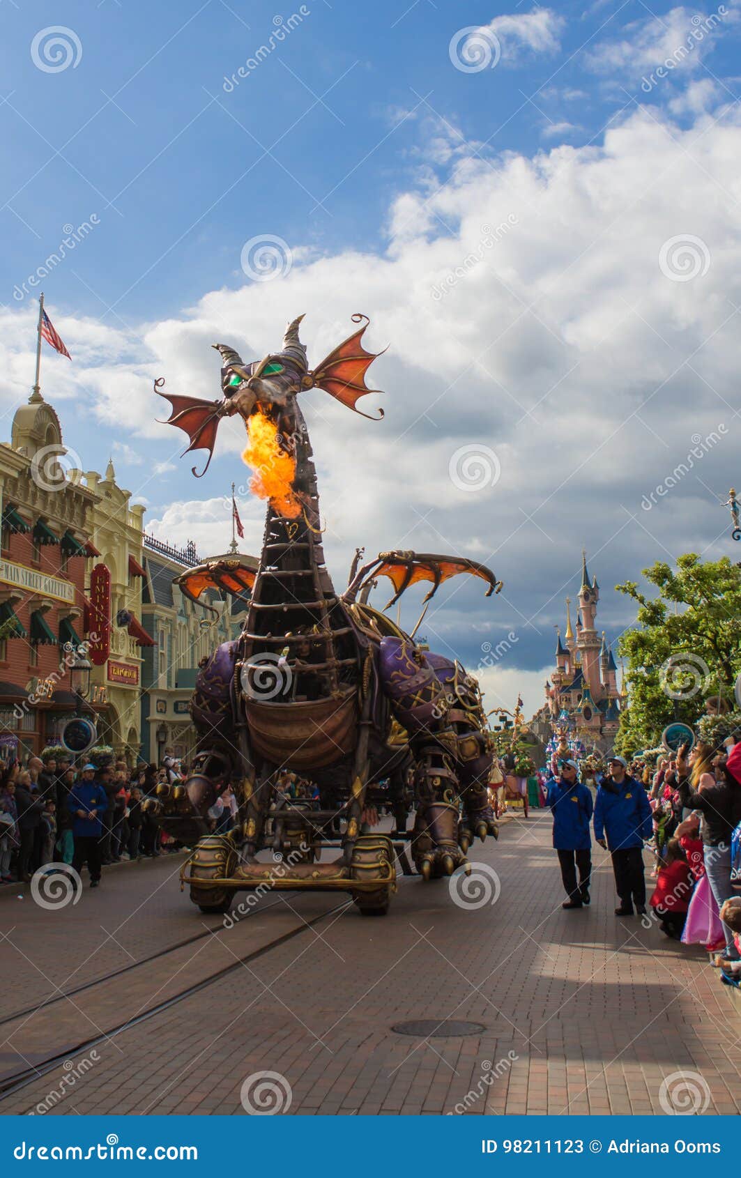 Disney Stars on Parade editorial stock photo. Image of main - 98211123