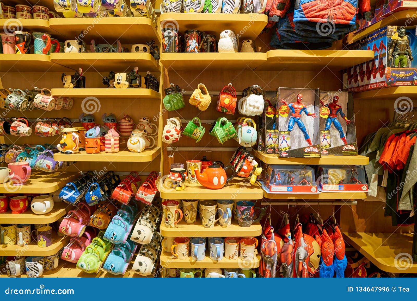 Disney Store editorial photo. Image of mall, children - 134647996