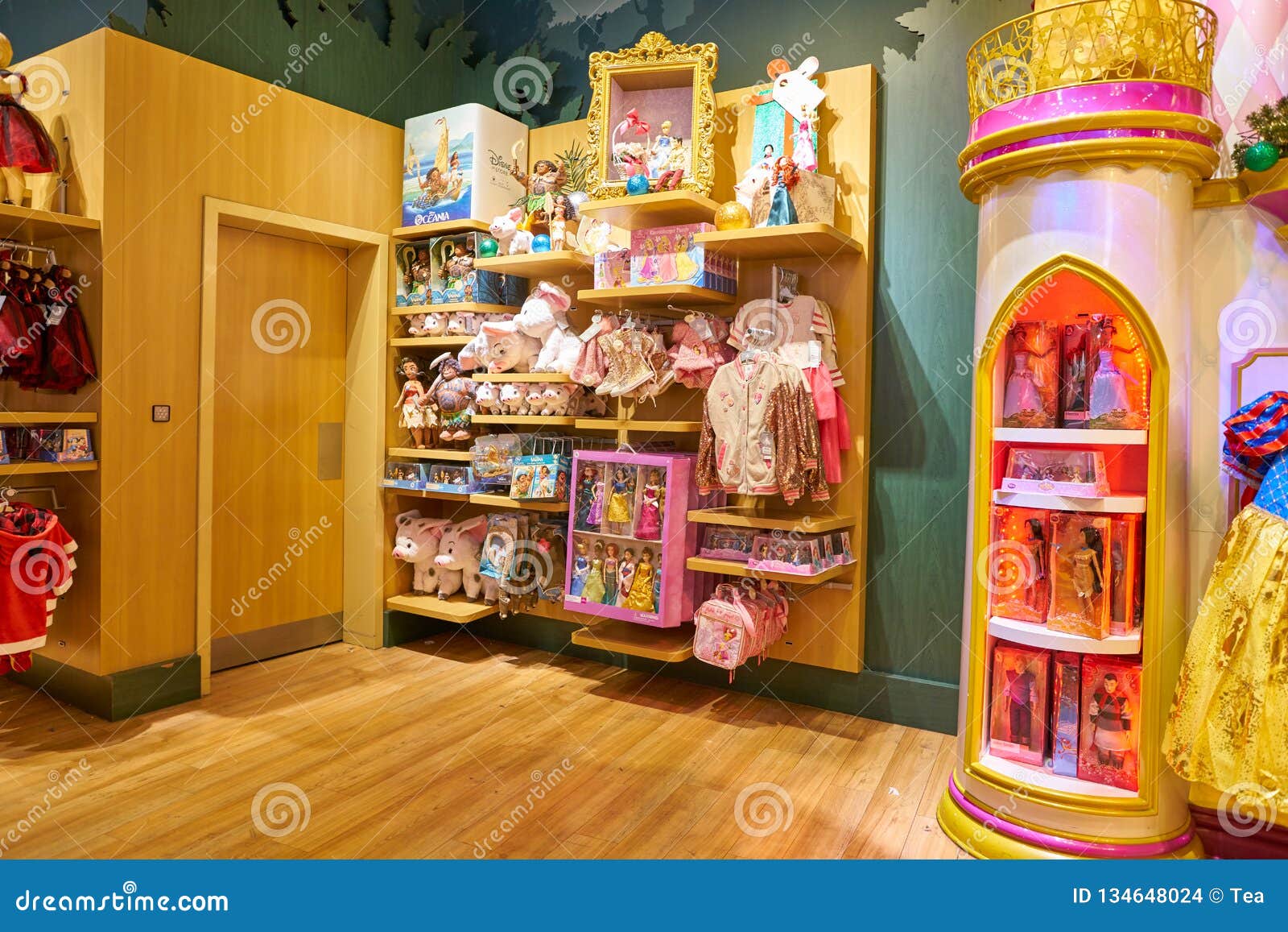 Disney Store editorial stock image. Image of toys, entertainment ...