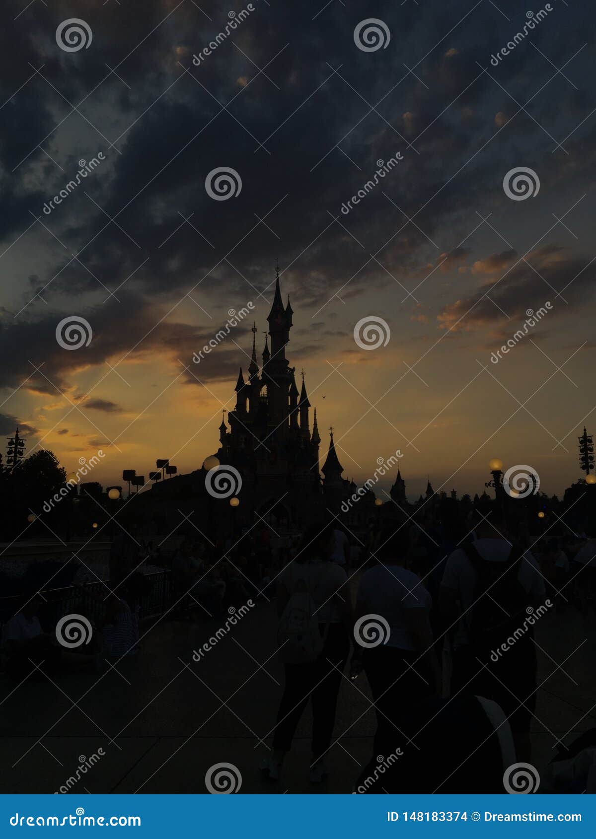 Disney editorial stock image. Image of beautiful, castle - 148183374