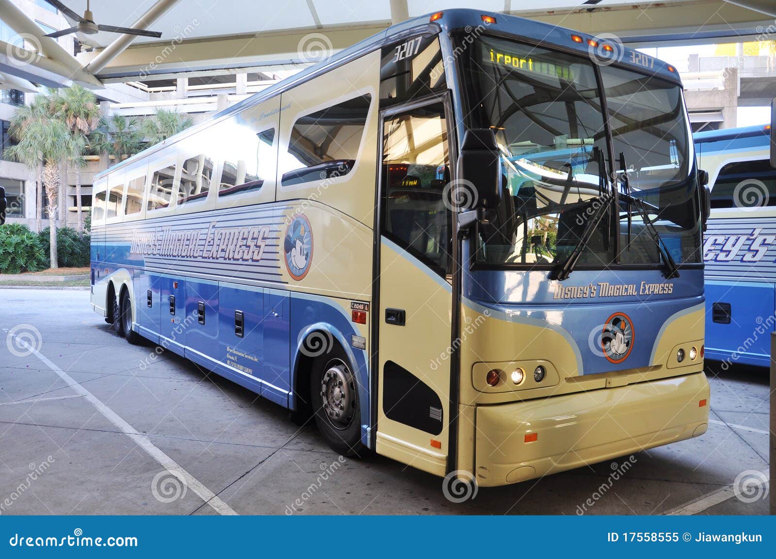 Disney World Resort Transportation Editorial Image - Image of ...