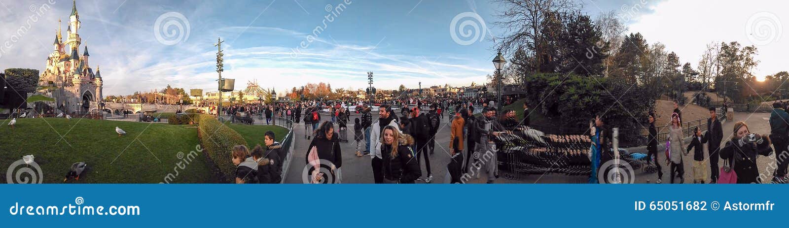 Disneyland Princess Parade Float Editorial Image | CartoonDealer.com ...