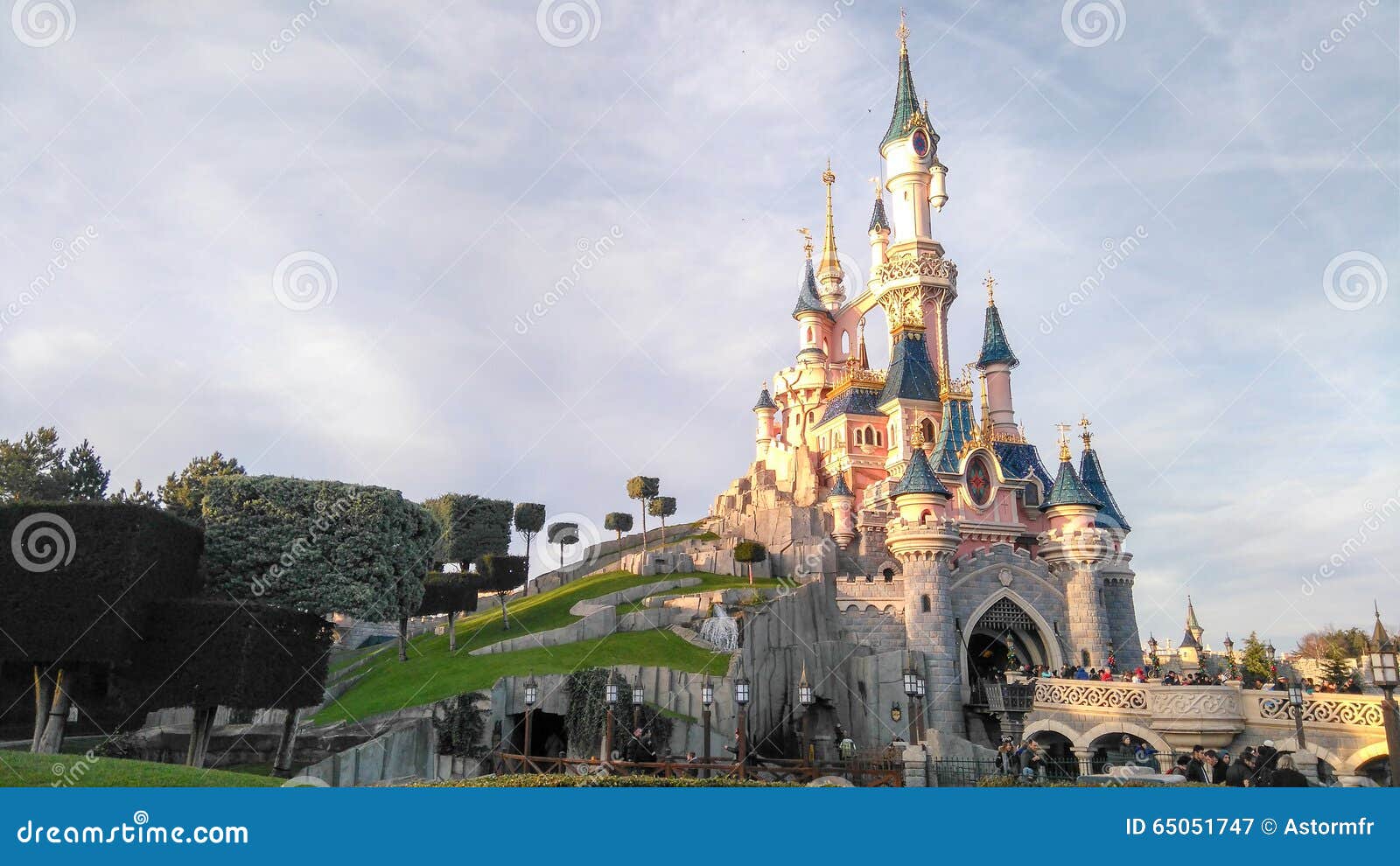 Disneyland Princess Parade Float Editorial Image | CartoonDealer.com ...