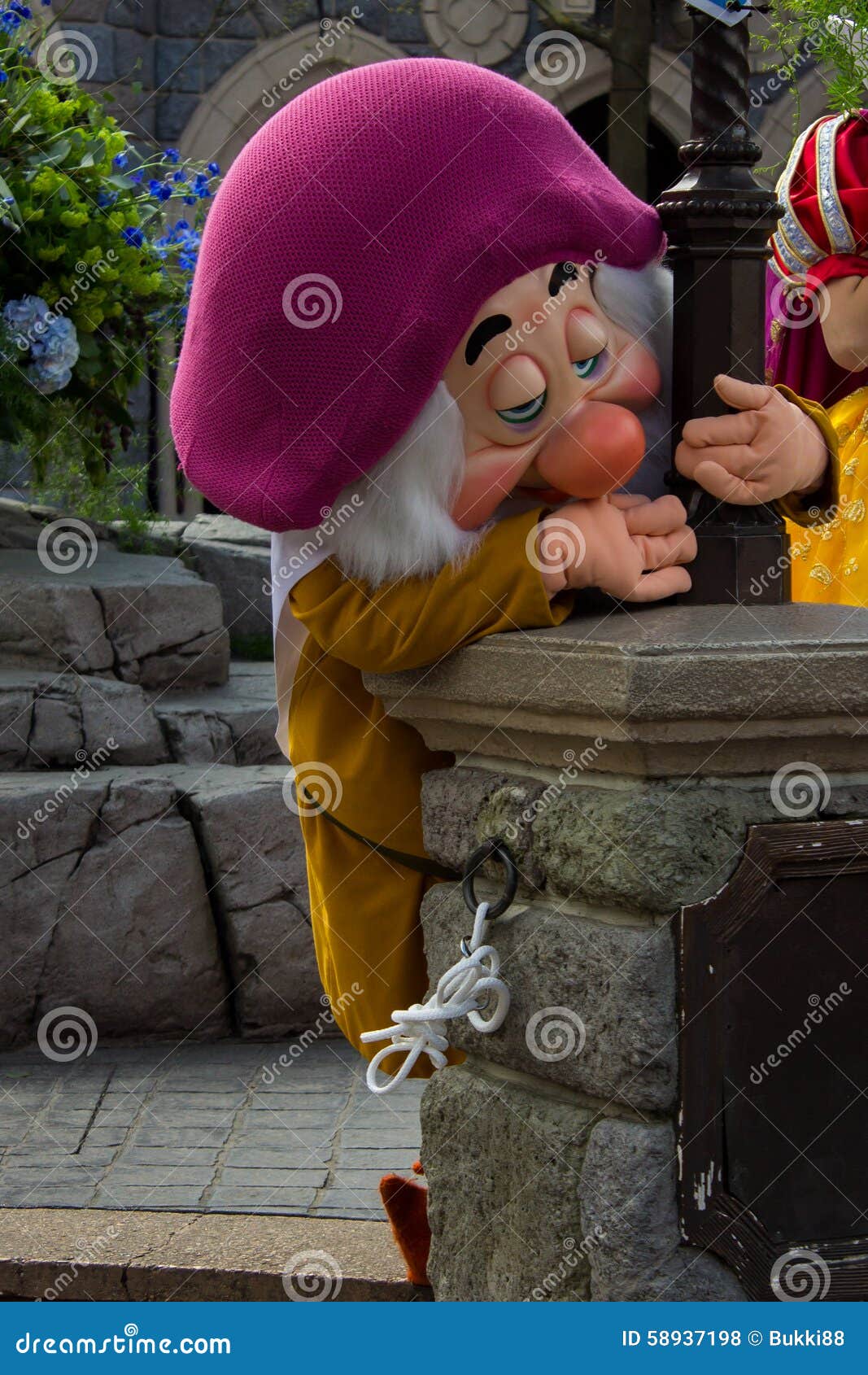 Disneyland Paris Tecken Under En Show Redaktionell Arkivfoto - Bild av ...