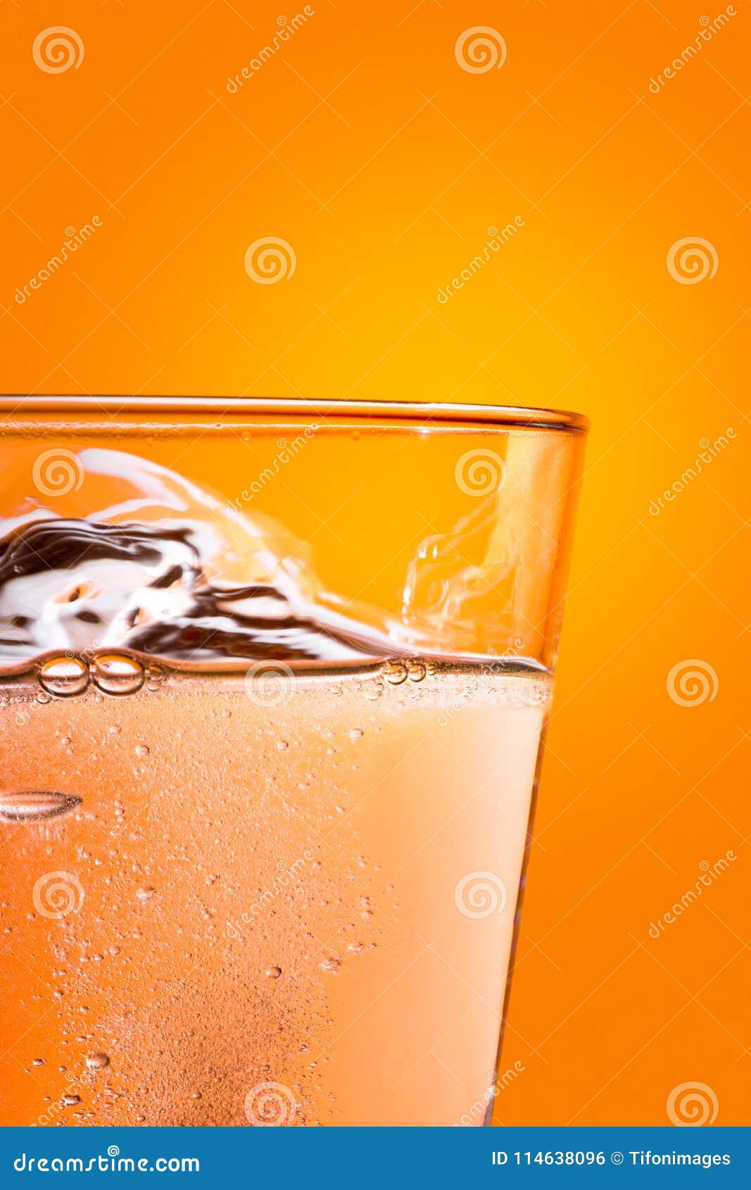 786 Efervescencia Fotos - Libres de Derechos y Gratuitas de Dreamstime