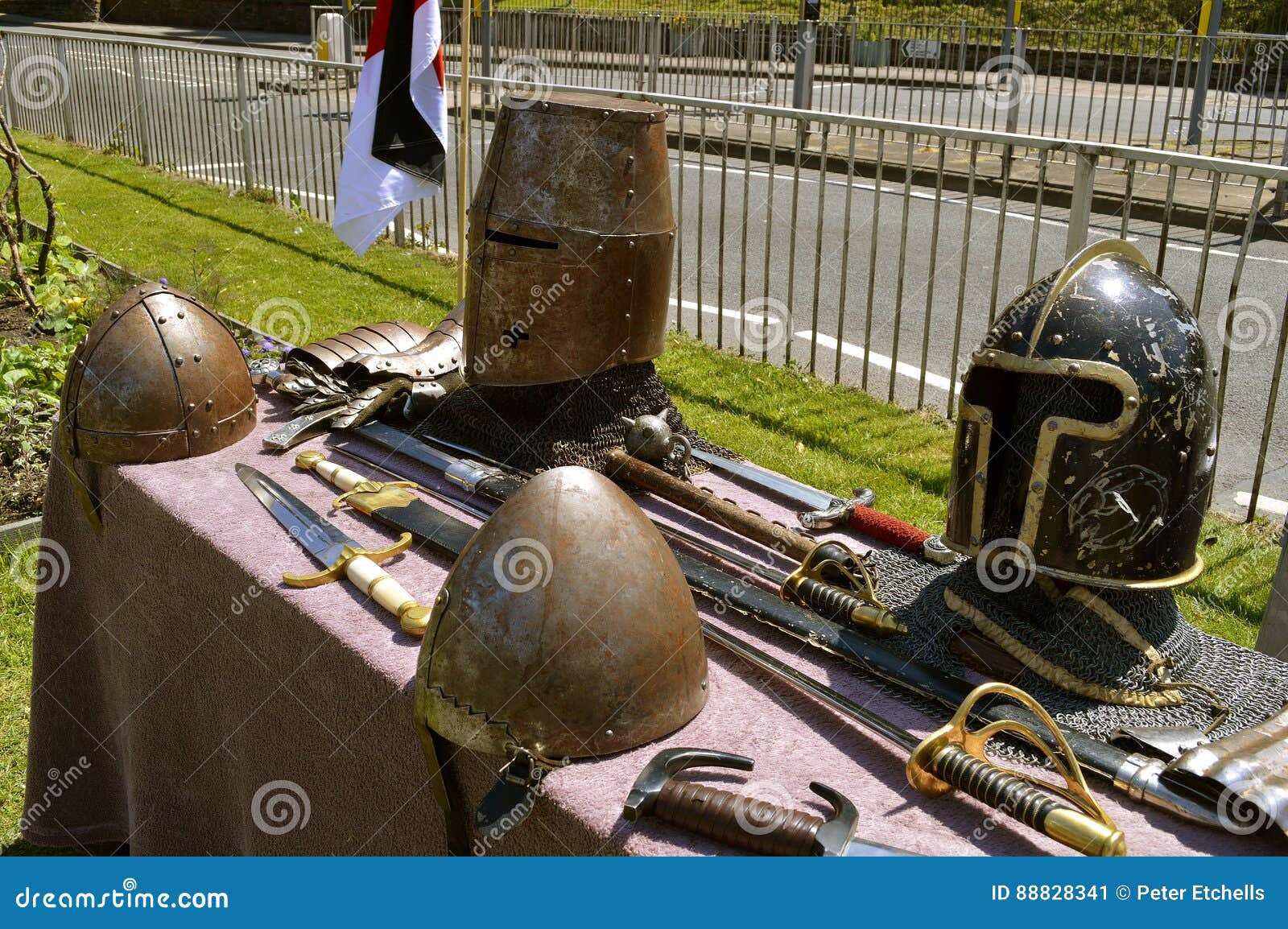 Knights Armour Royalty-Free Stock Image | CartoonDealer.com #29639704