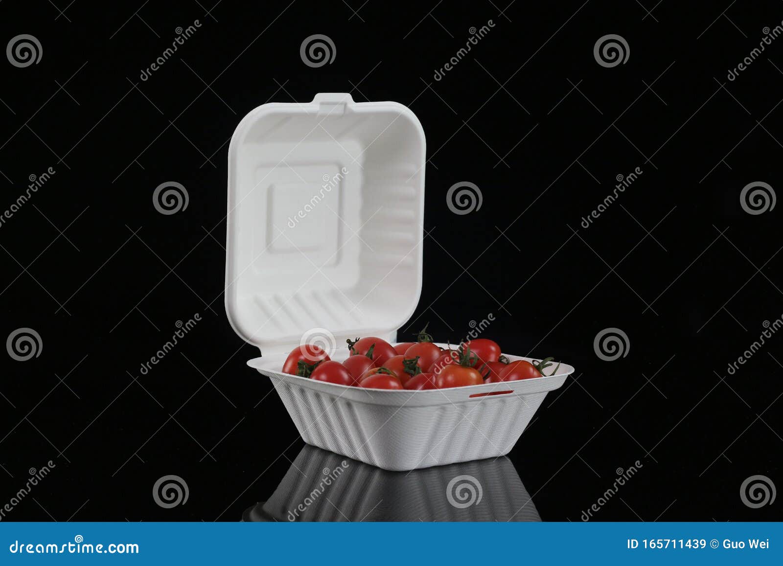 Disposable Biodegradable Sugarcane Bagasse Box Stock Image - Image of ...