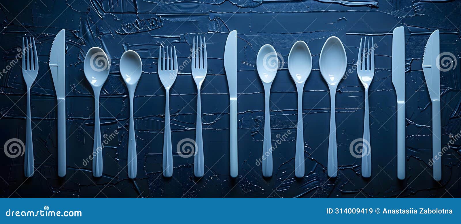 Disposable Plastic Utensils for Ecofriendly Recycling and Waste ...
