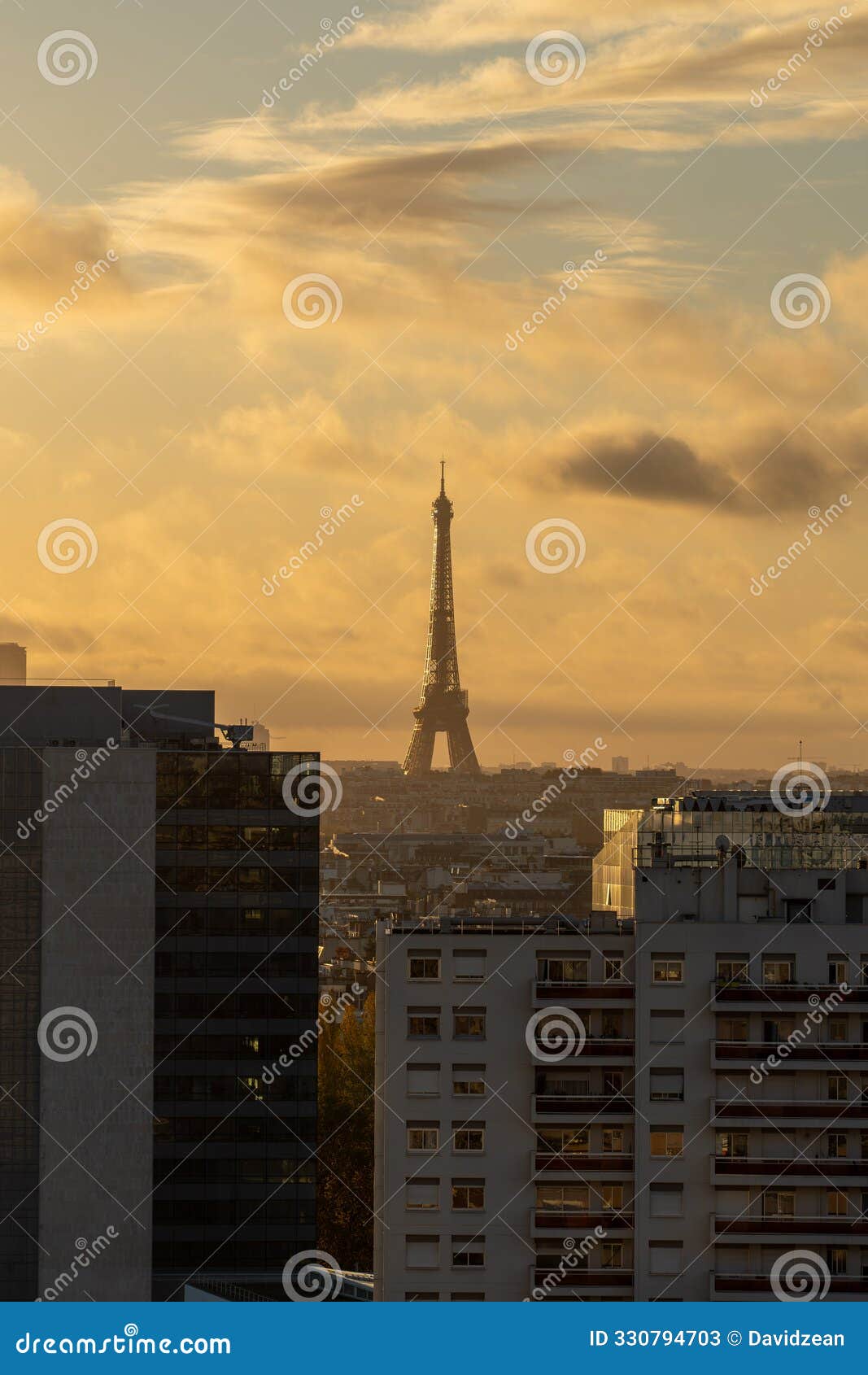 Distant View of Eiffel Tower in Morning Golden Hour in Paris Morning ...