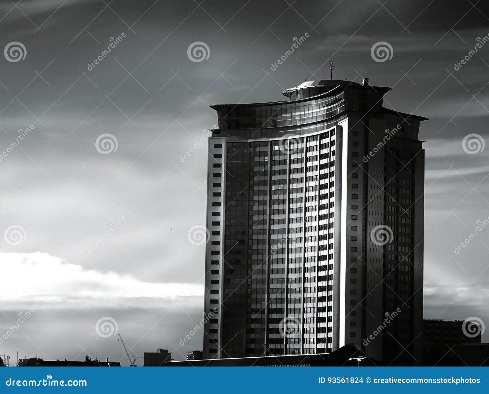 Distant View Of A Modern Building Picture. Image: 93561824