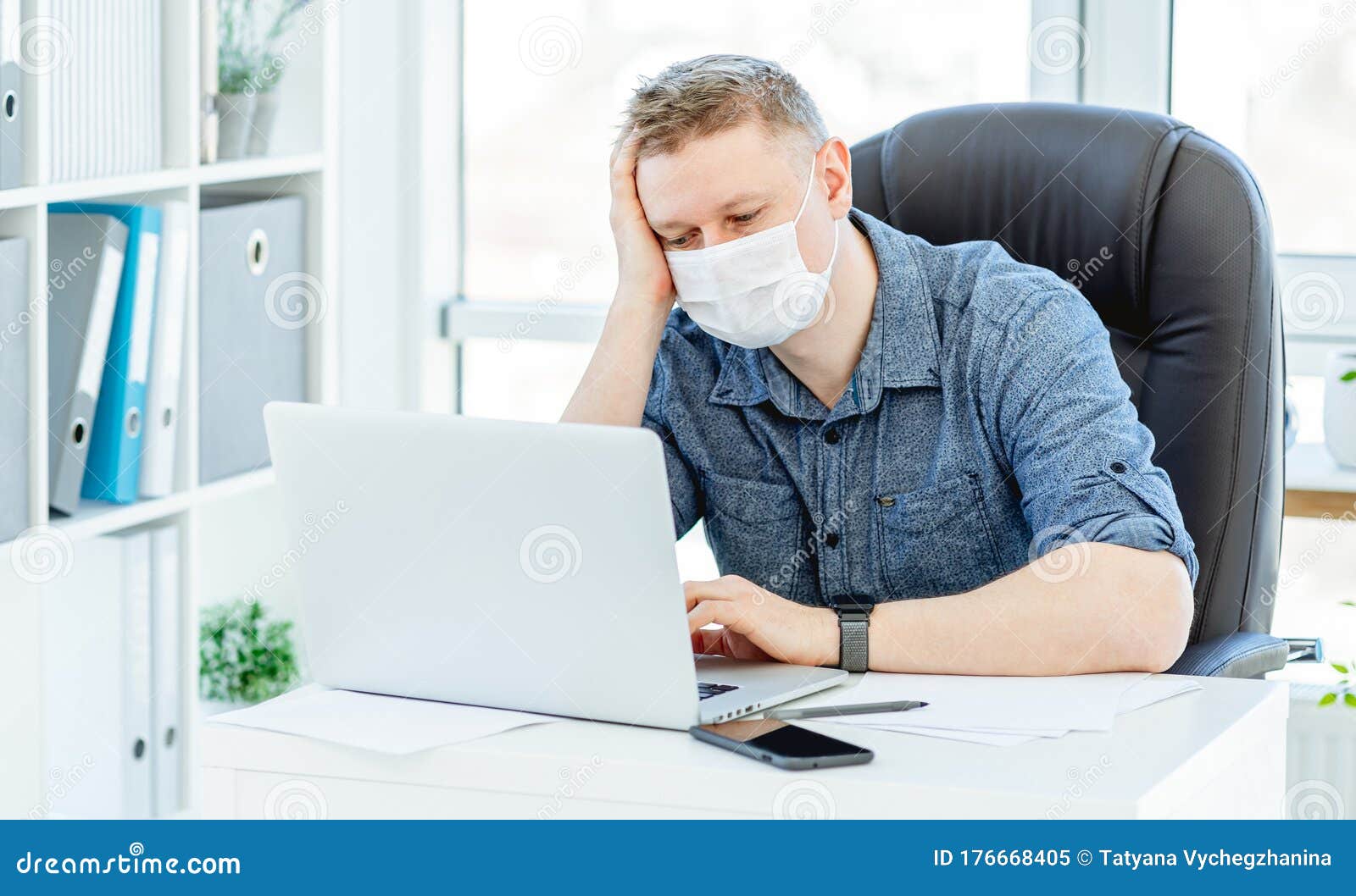 Distant Working during Pandemic Stock Image - Image of indoors, health ...