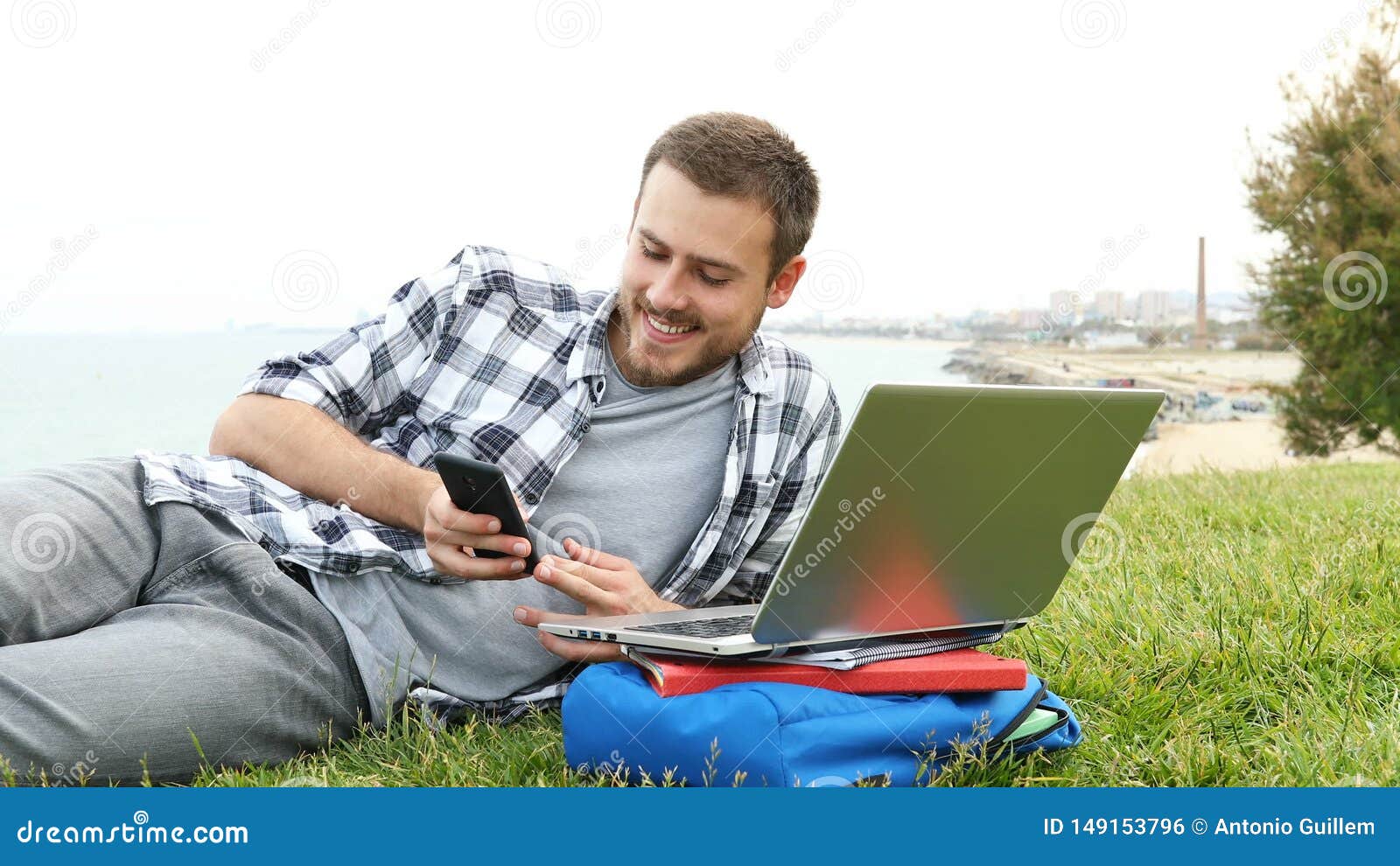 Distracted Student Receiving Phone Message Stock Footage - Video of ...