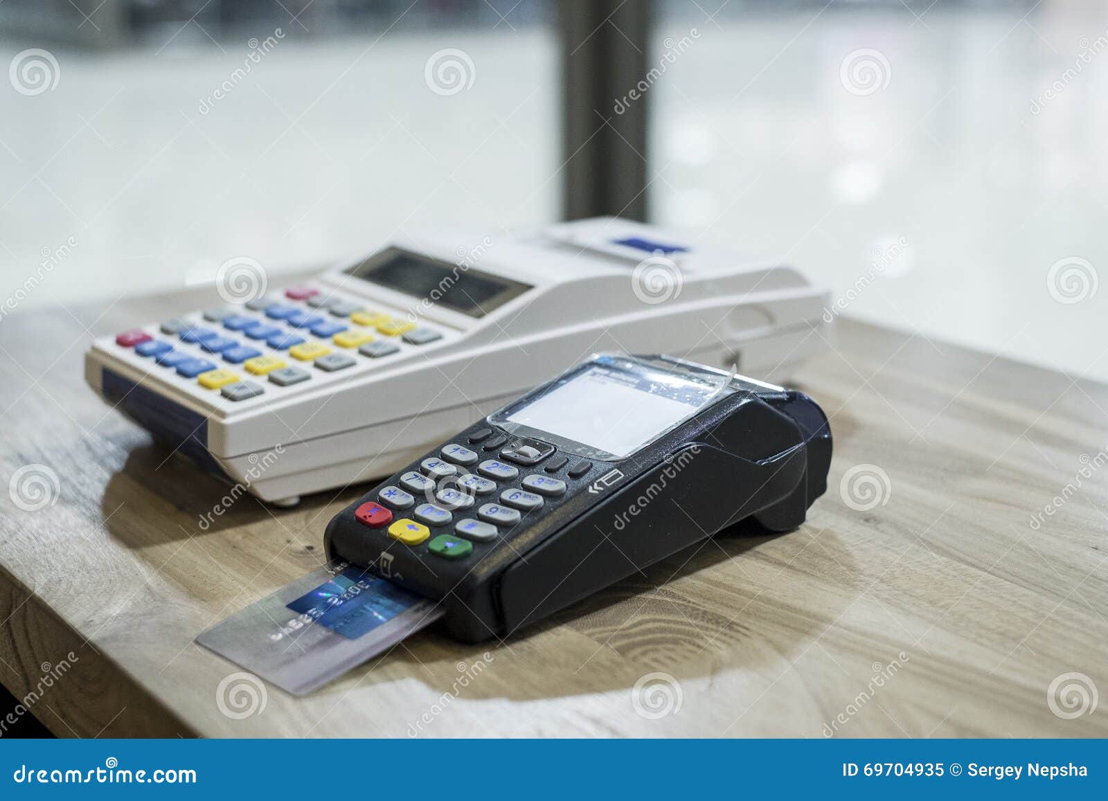 Distributeur Automatique De Billets Image stock - Image du affaires ...