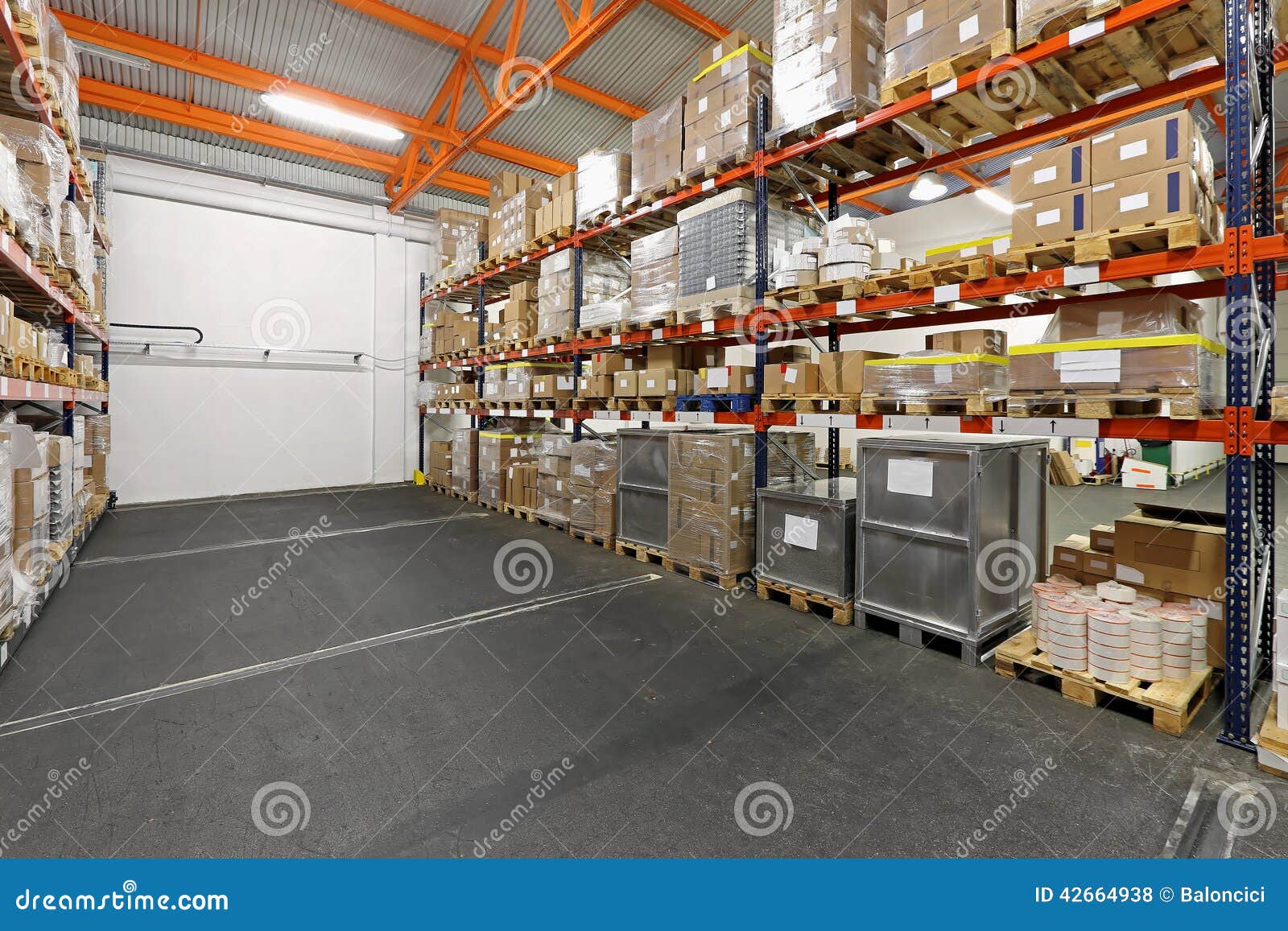 Wholesale Warehouse