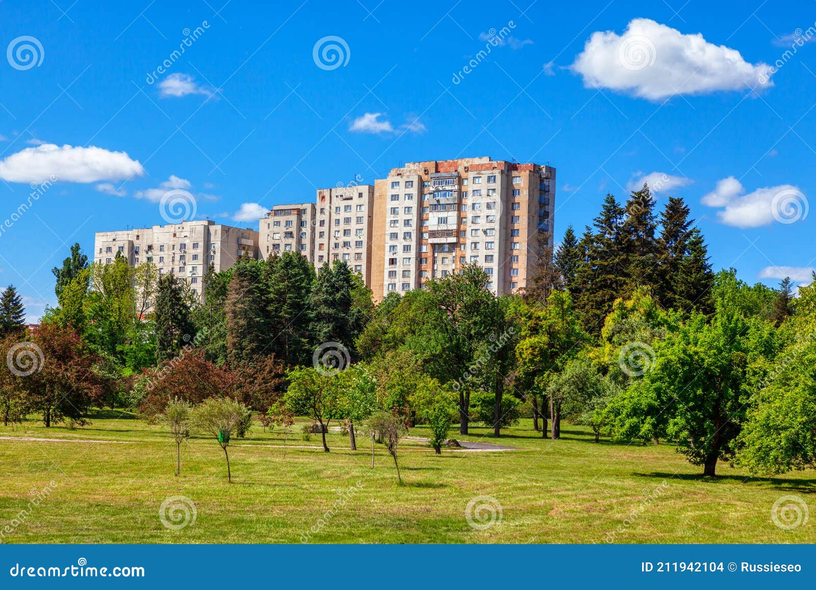 District park stock photo. Image of estate, garden, cityscape - 211942104