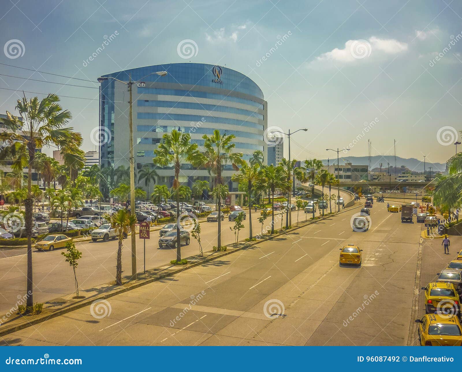 Distrito Moderno En Guayaquil, Ecuador Fotografía editorial - Imagen de ...