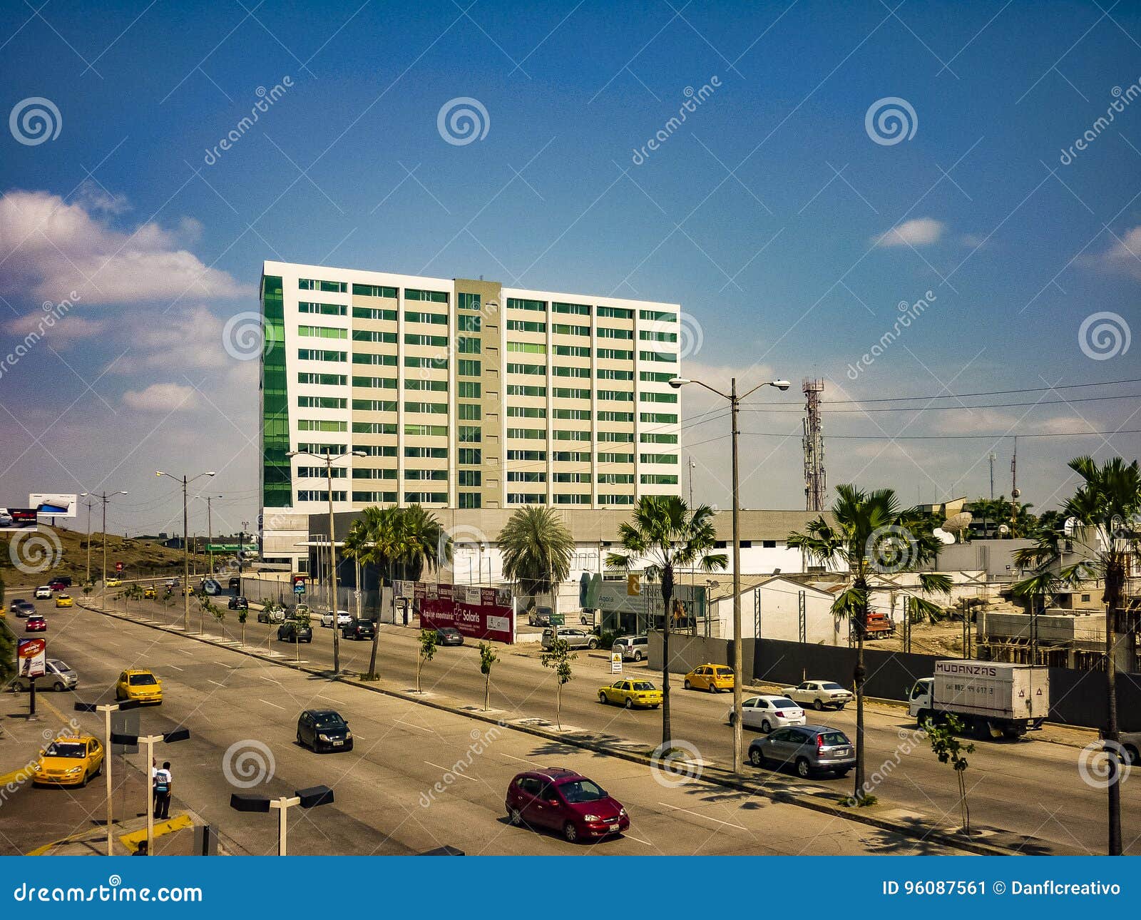 Distrito Moderno En Guayaquil, Ecuador Foto editorial - Imagen de ...