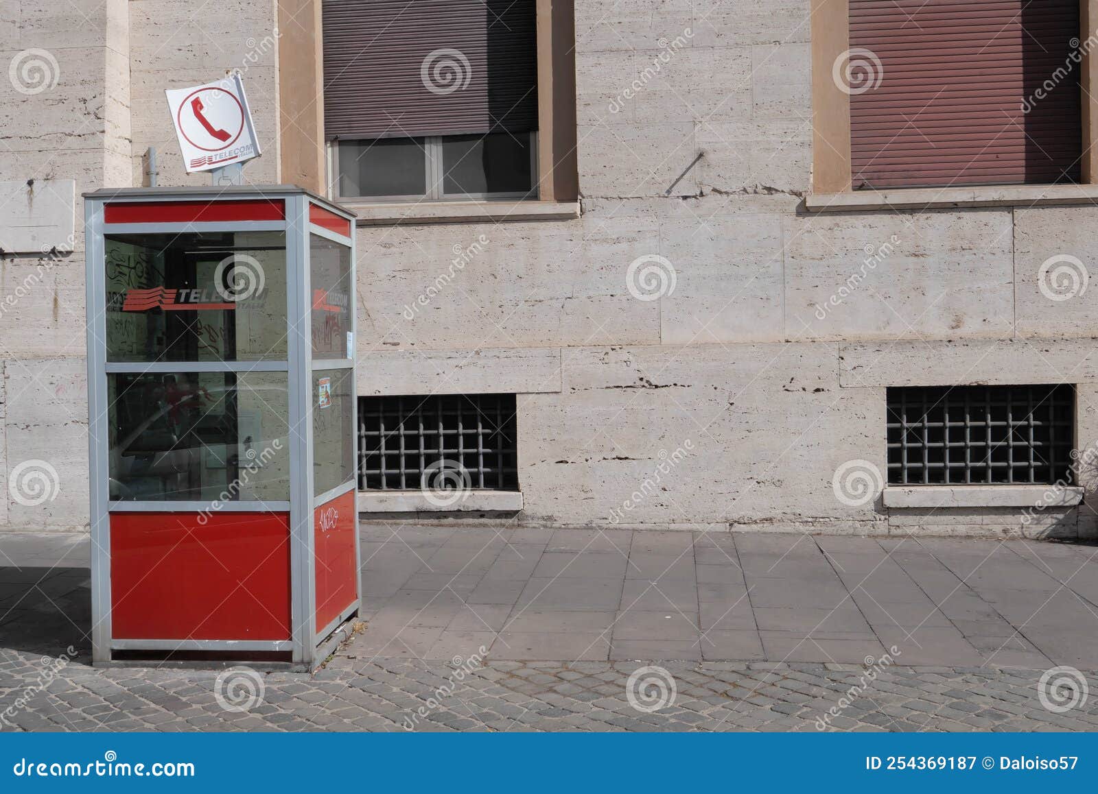 ROME AUGUST 25 2022 CABIN editorial photography. Image of brunello ...