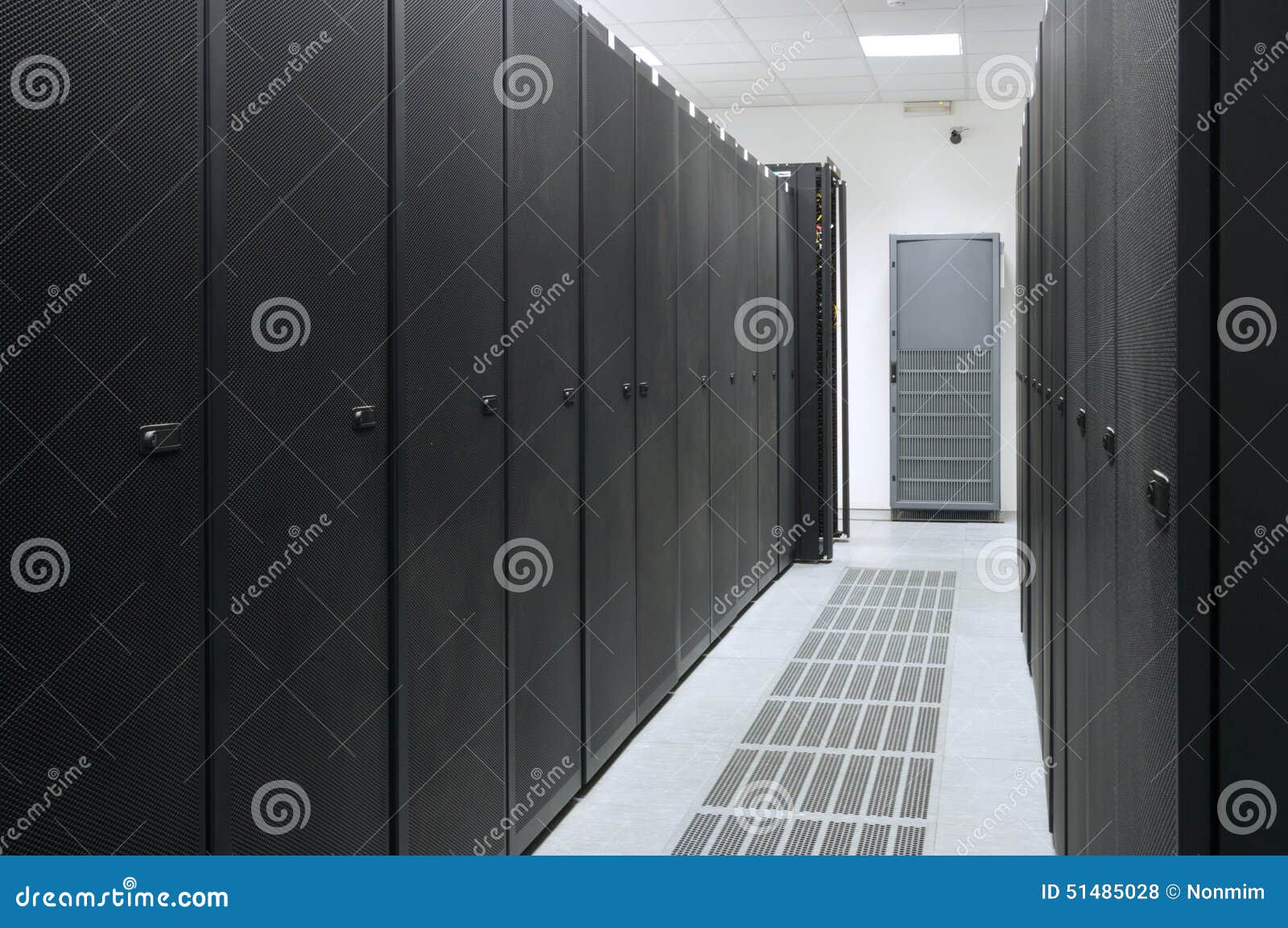 Dit is een SAS 2 stock foto. Image of geavanceerd, kabinet - 51485028