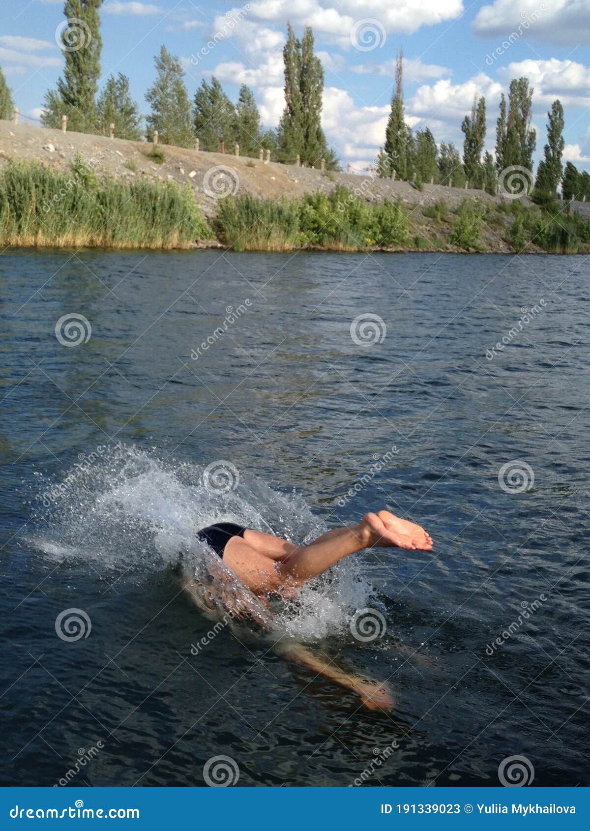Dive stock image. Image of jump, summer, river, dive - 191339023