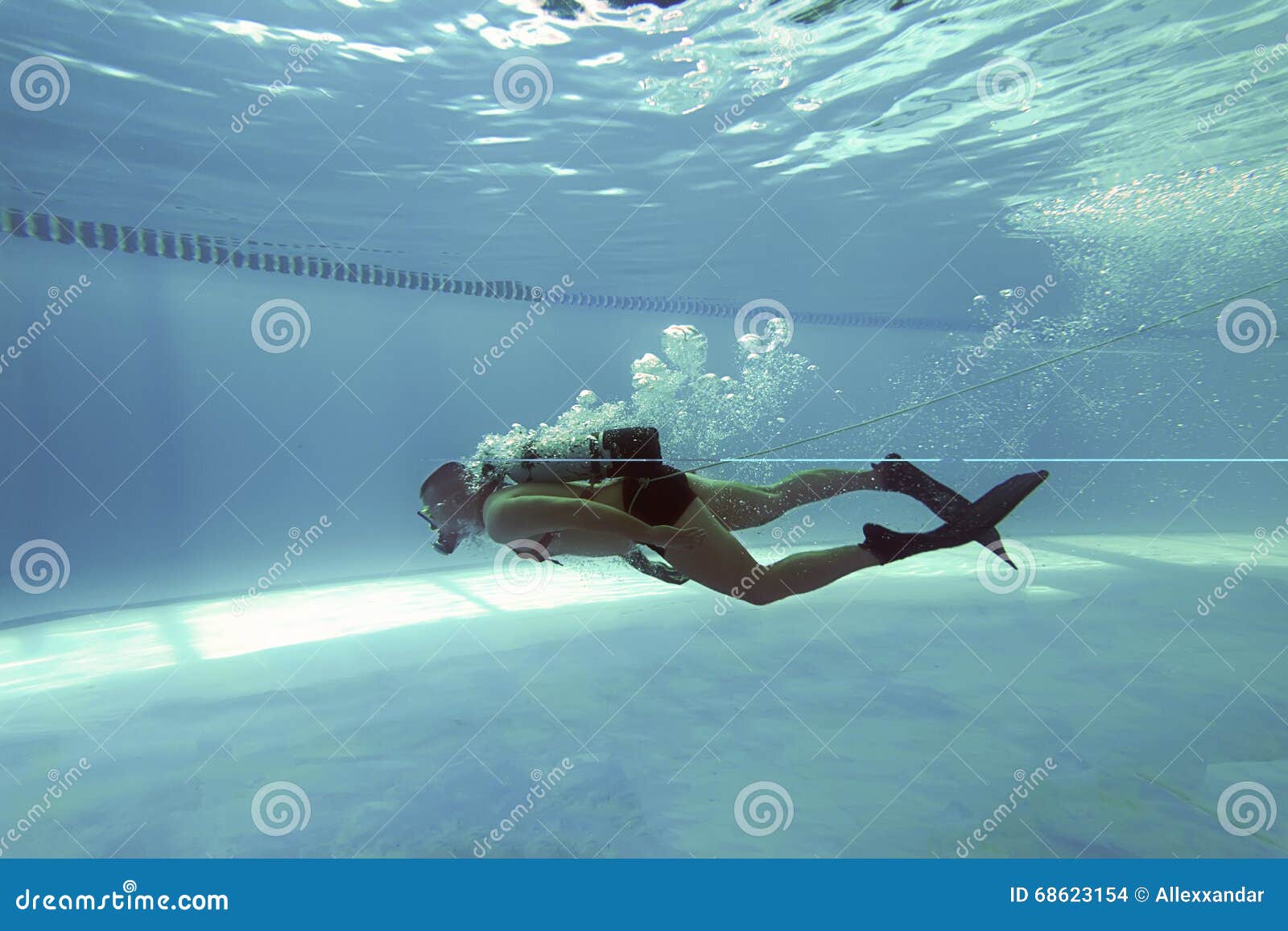 Diver in Swimming Pool, Underwater Stock Photo - Image of freediving ...