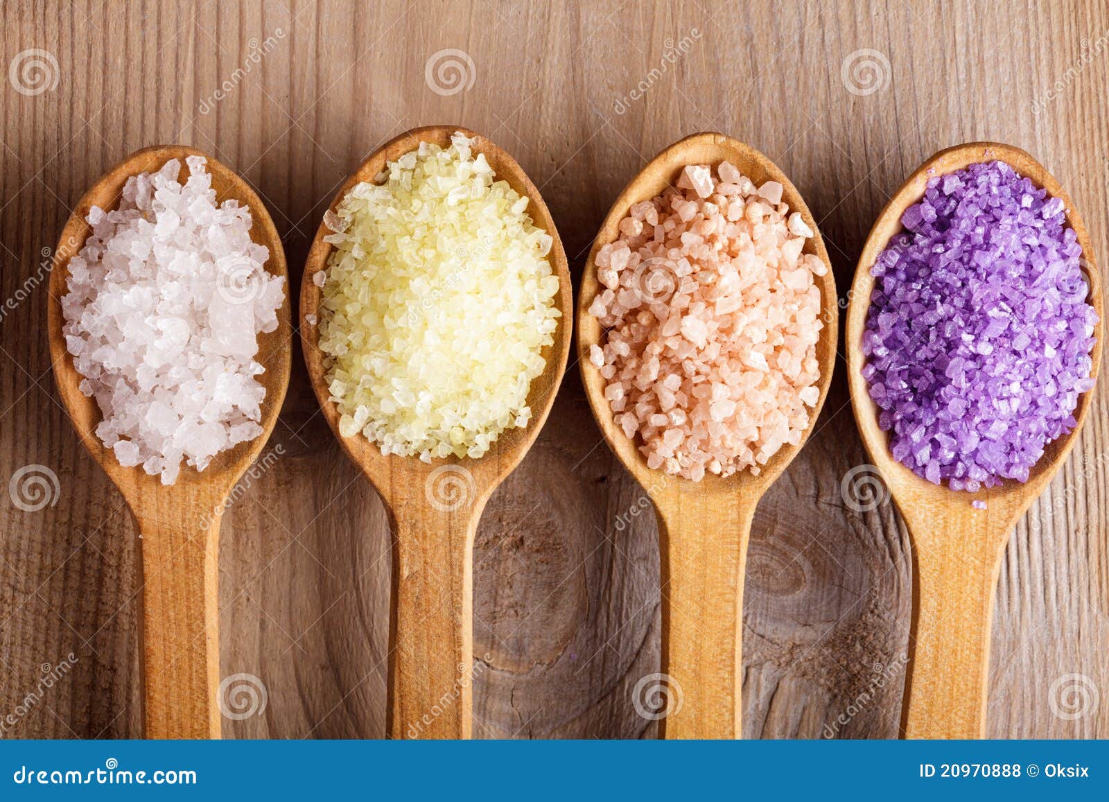 Divers sel de mer photo stock. Image du sain, différent - 20970888