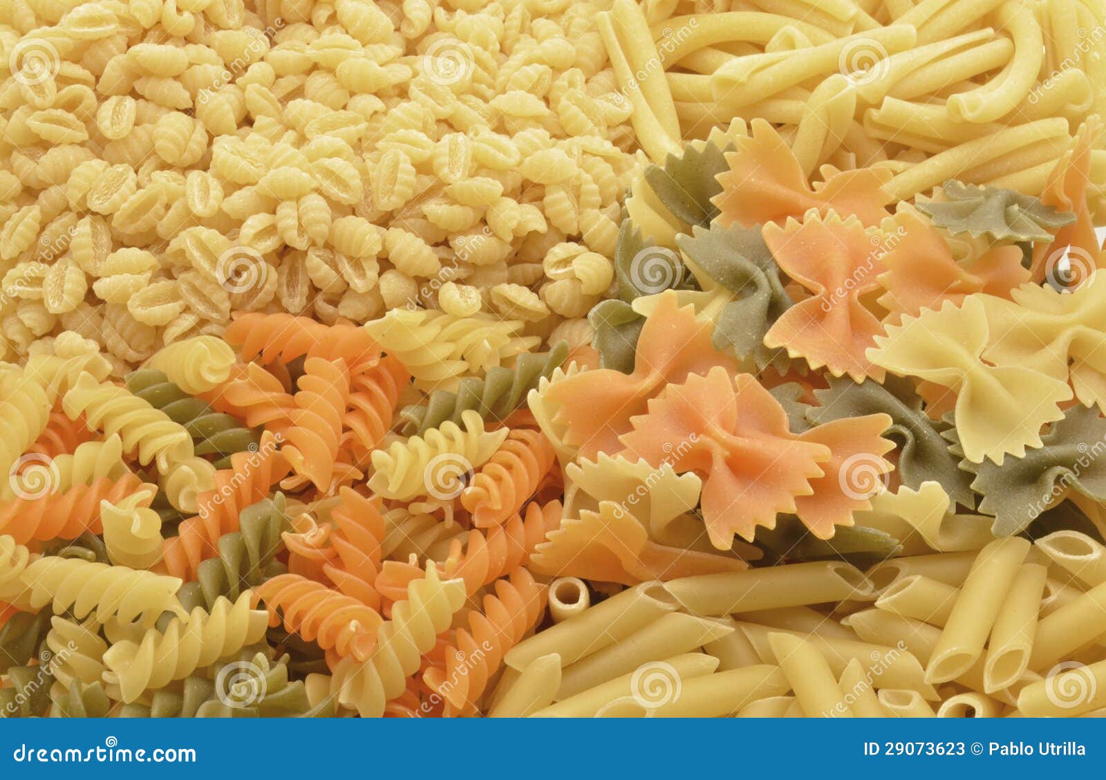 Diversas clases de pastas imagen de archivo. Imagen de estudio - 29073623