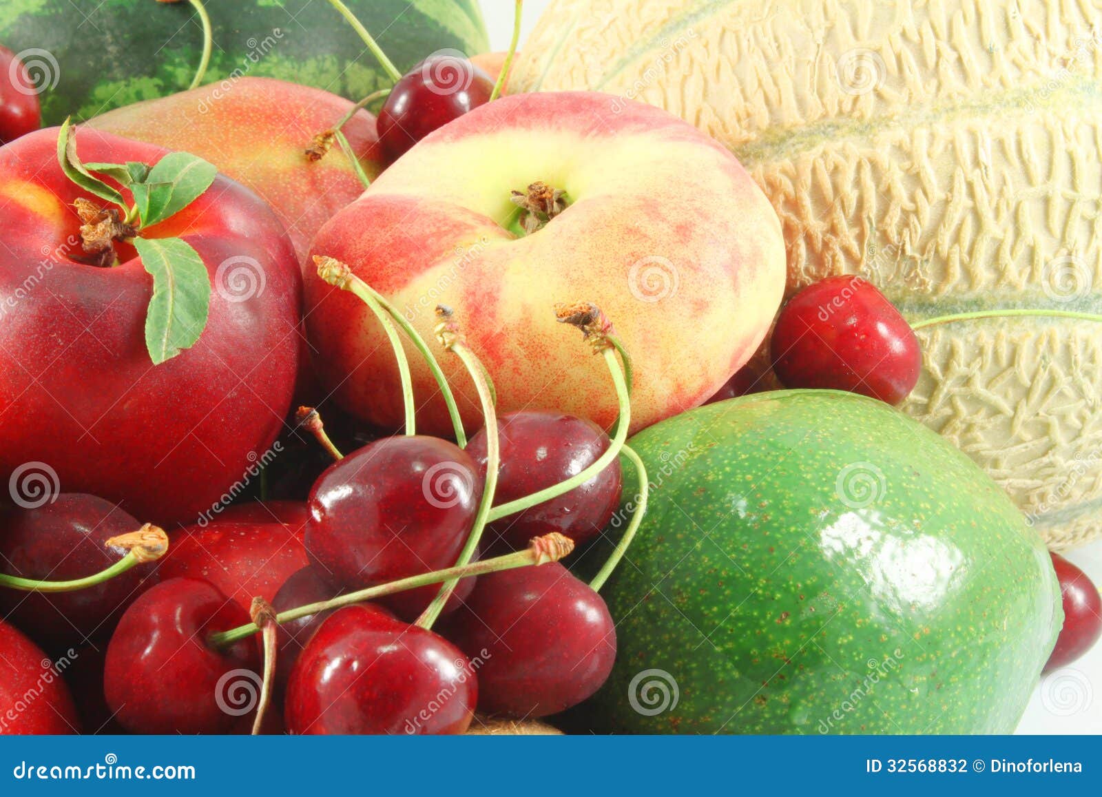 Diversas frutas, primer foto de archivo. Imagen de estacional - 32568832