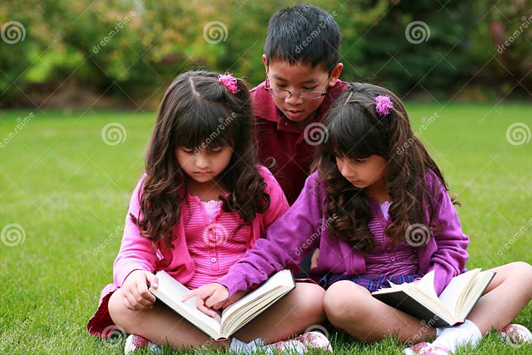 Diverse children reading stock image. Image of elementary - 7254907