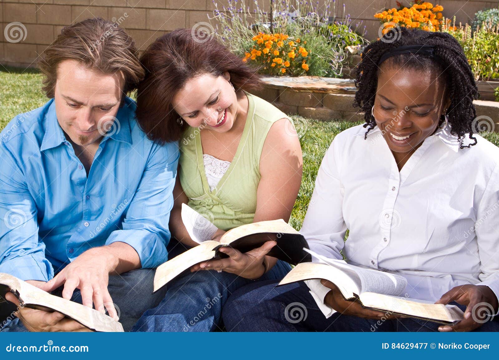 Diverse Group of People Reading and Studying. Stock Image - Image of ...