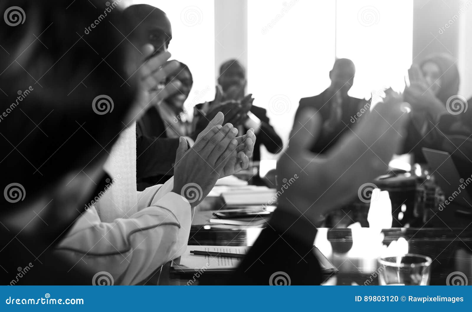 Clapping Hands Stock Photography | CartoonDealer.com #18095444