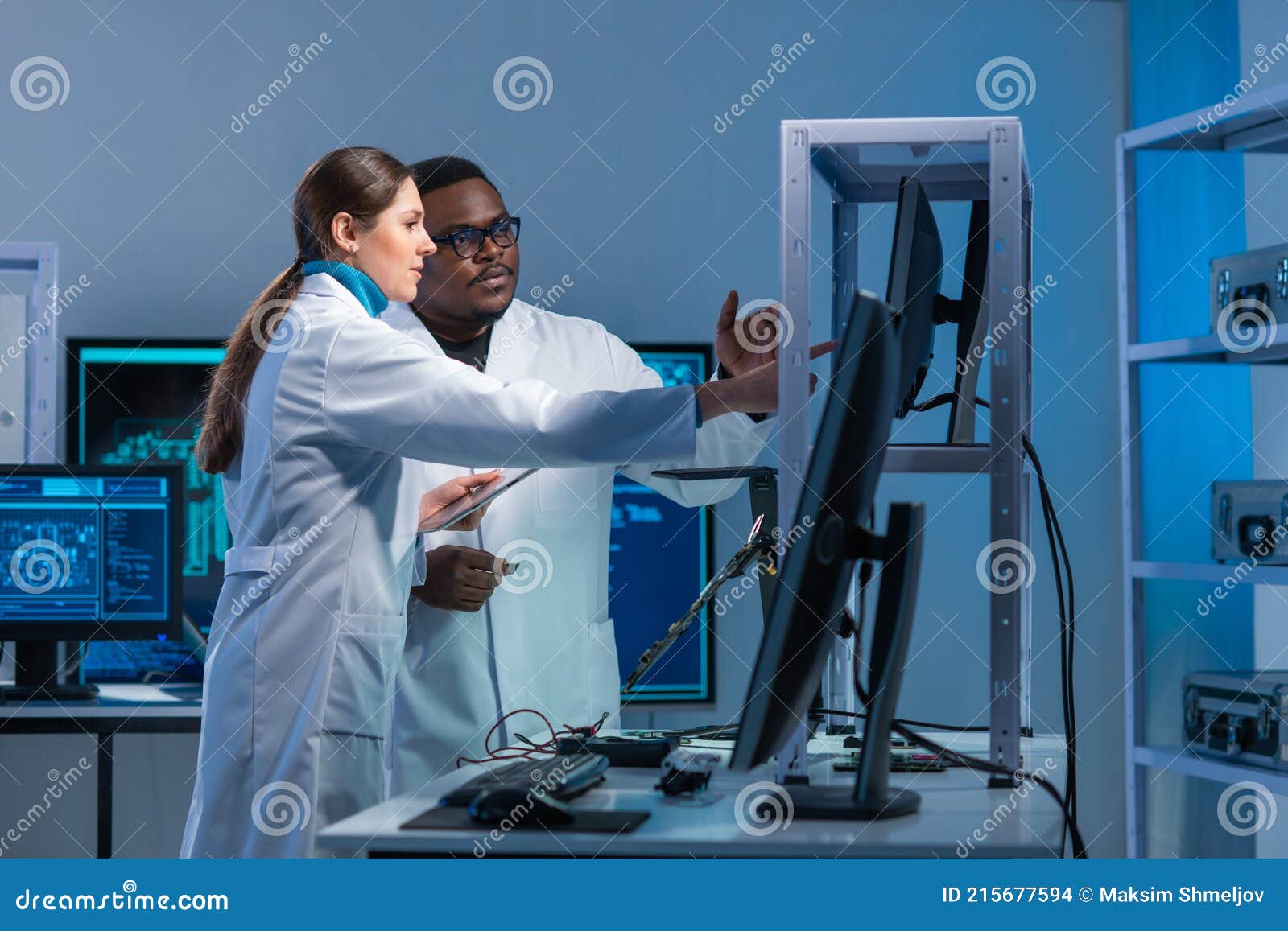 Diverse Team of Microelectronic Engineers Discuss Current Developments ...