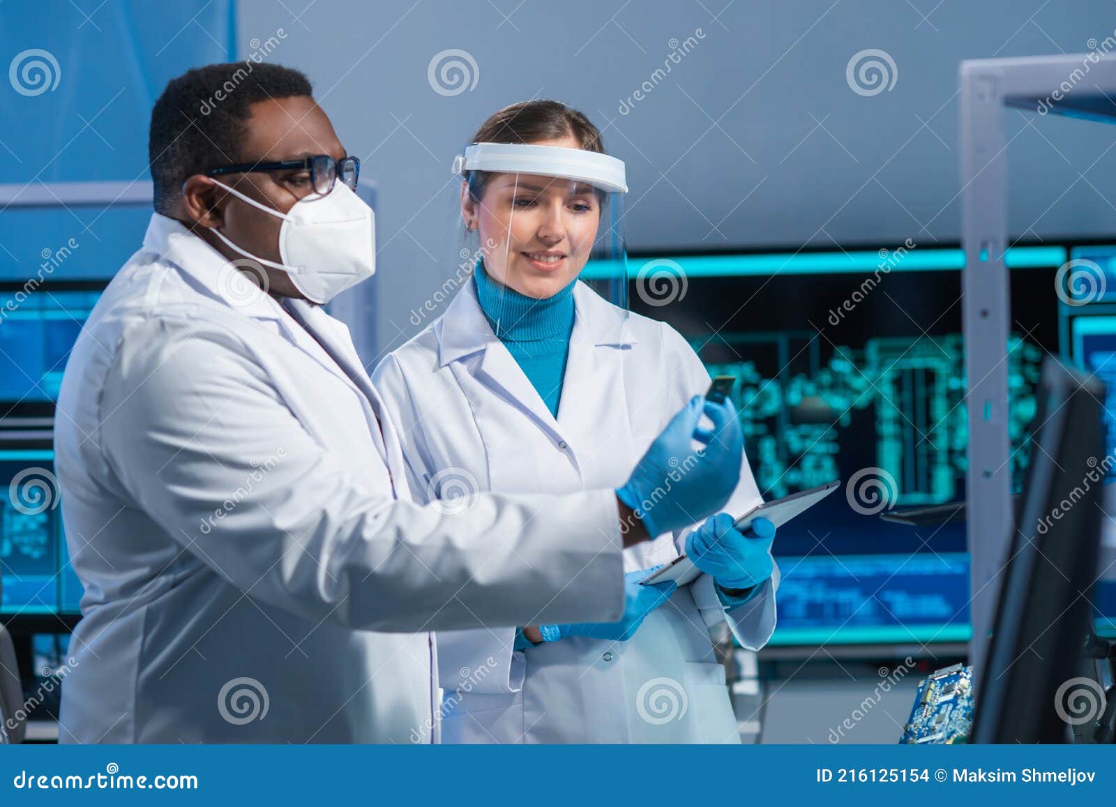 Diverse Team of Microelectronic Engineers Discuss Current Developments ...